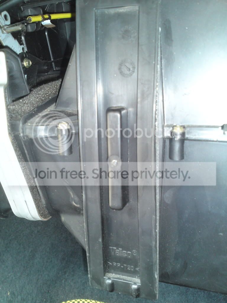 how to change pollen filter in r25 mk1 | MG-Rover.org Forums